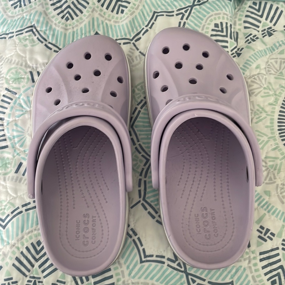 Lightly Worn Lavender Crocs - Gem